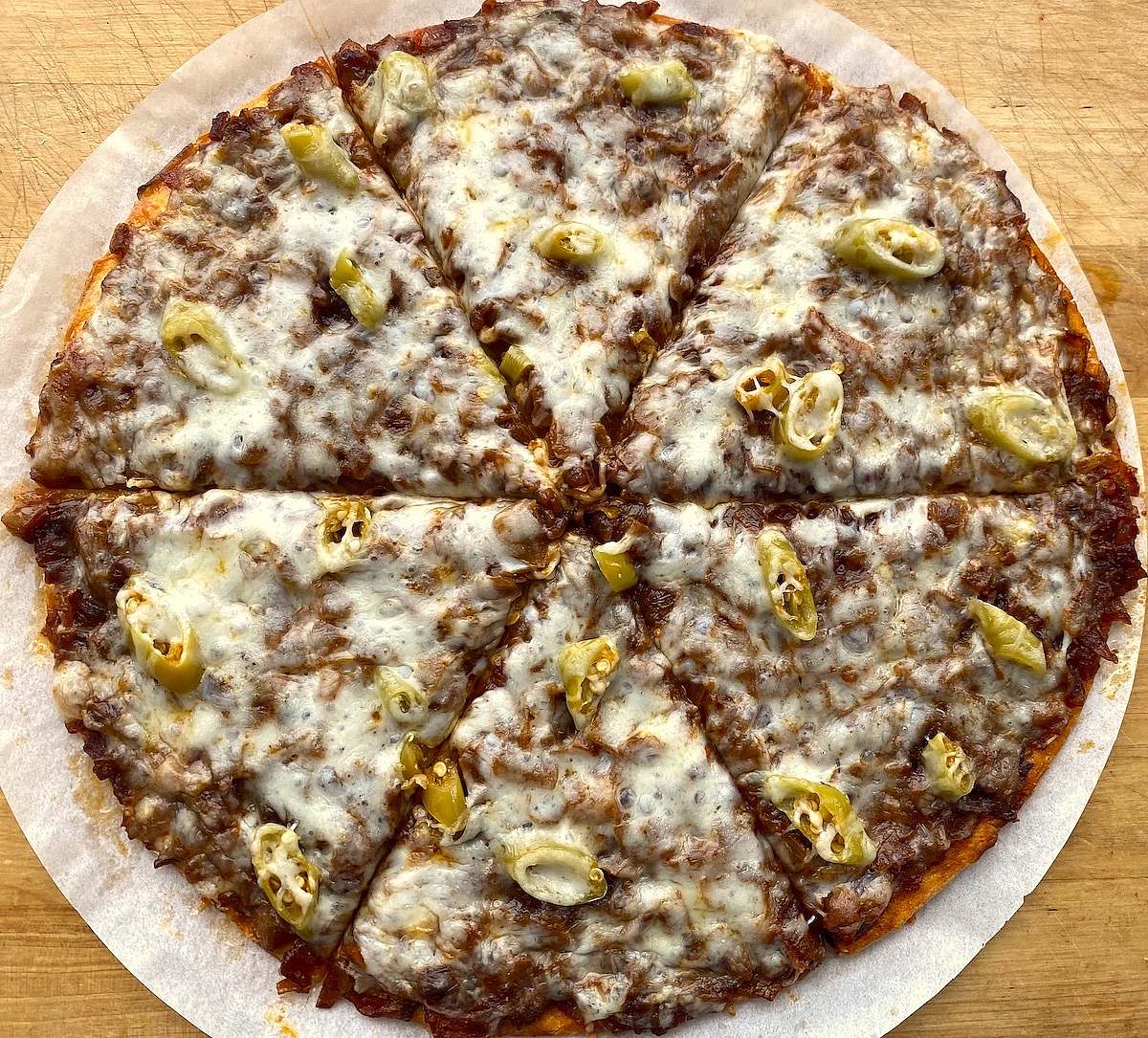 Easy Vegetarian Thin Crust Pizza With Caramelized Onions - Delicious ...